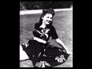 Anne Baxter | Hometowns to Hollywood