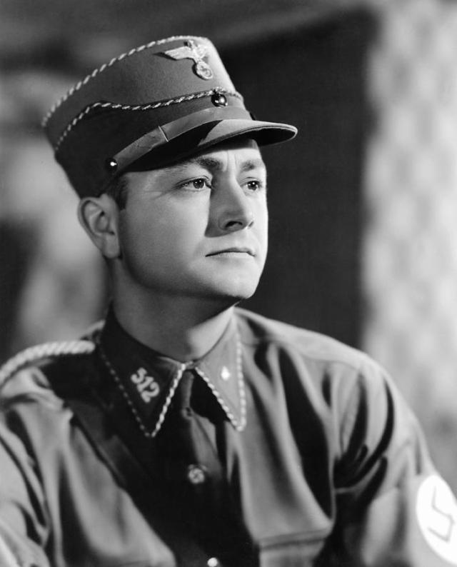 Robert Young | Hometowns to Hollywood
