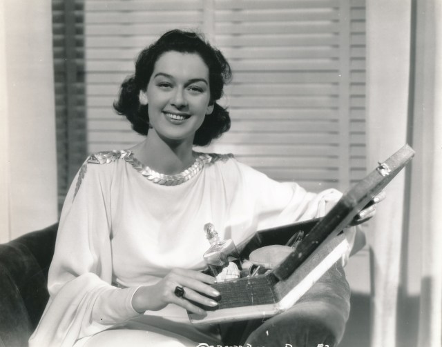 Rosalind Russell | Hometowns to Hollywood