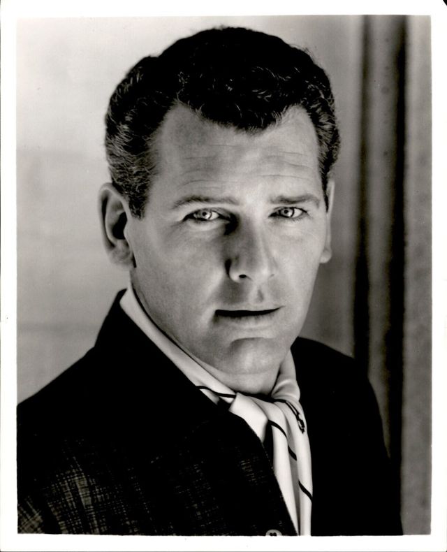 Robert Rockwell | Hometowns to Hollywood